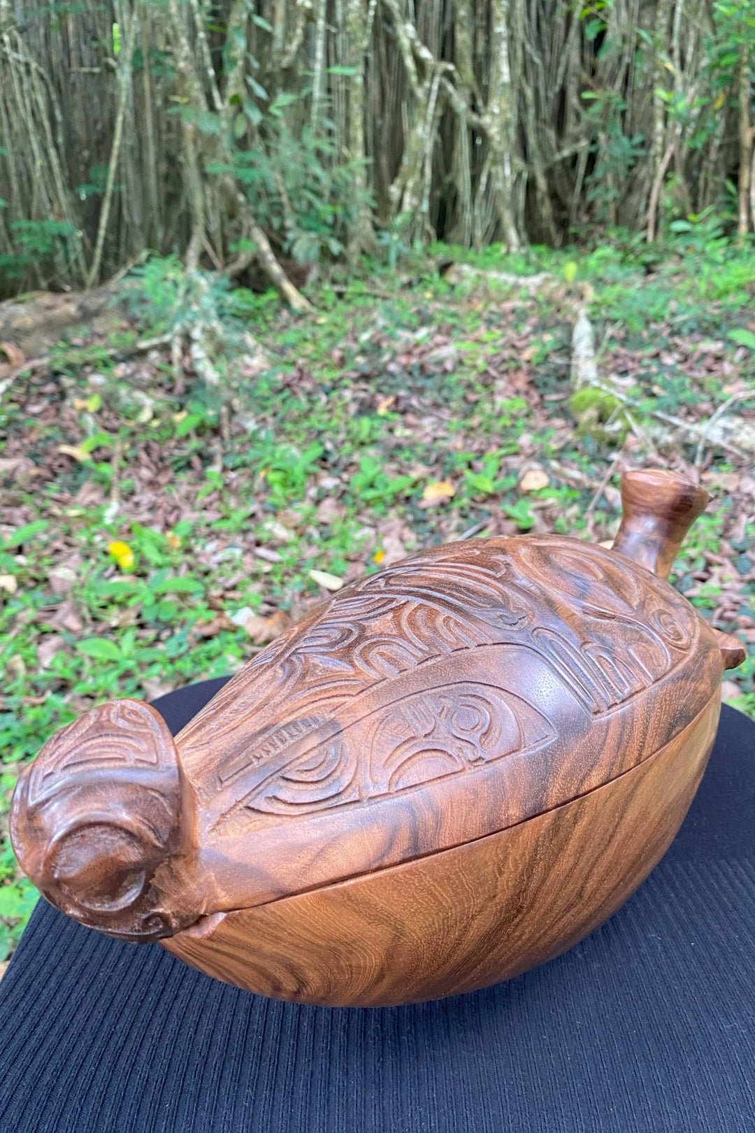 Decorative bowls – Cannibal Art