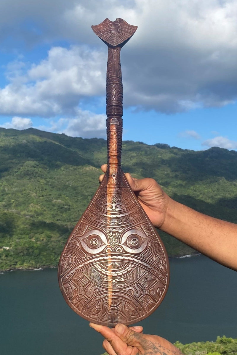 Hoe Mata Tiki (Canoe Paddle) – Cannibal Art